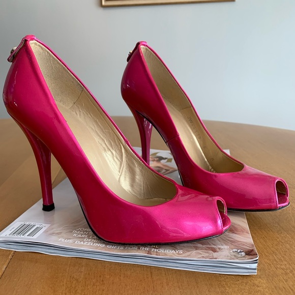 Stuart Weitzman | Shoes | Absolutely Gorgeous Stuart Weitzman Hot Pink ...